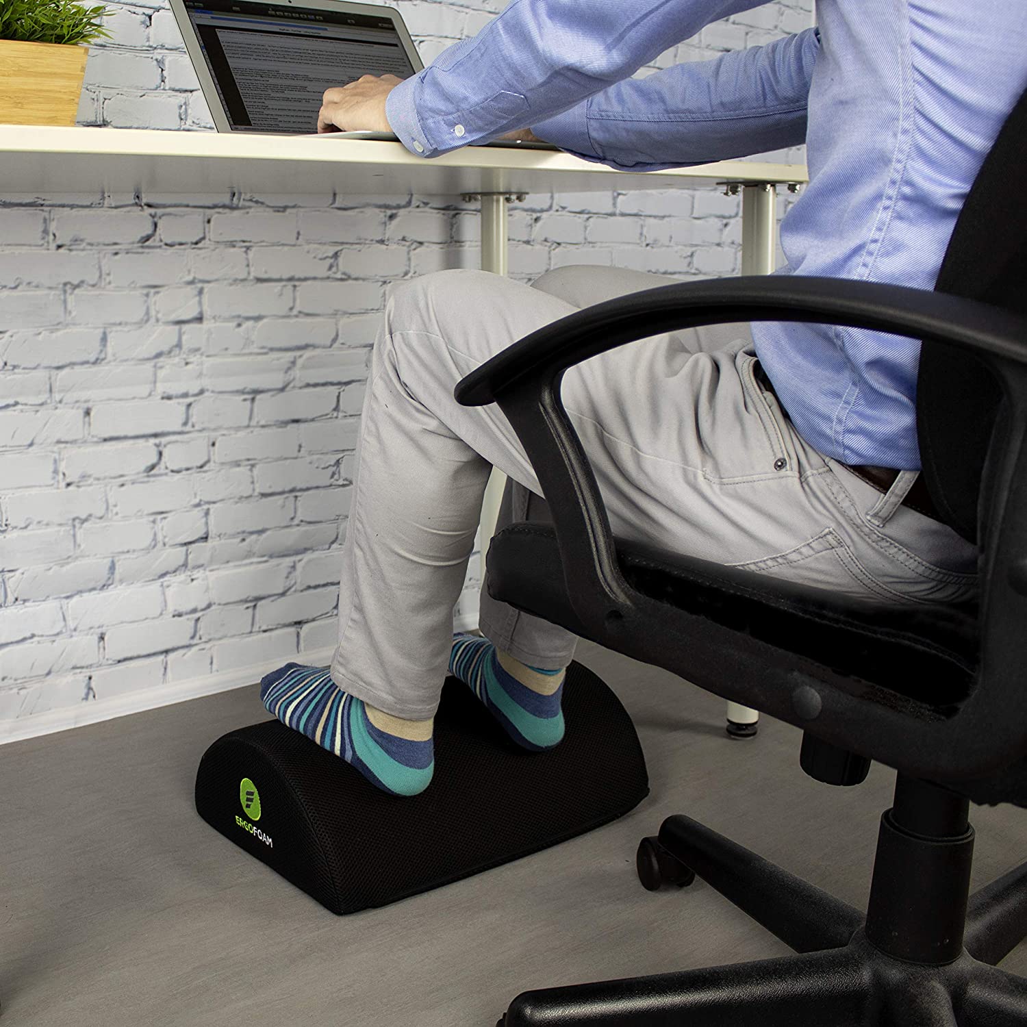 ErgoFoam Foot Rest Under Desk (Tall) - Breathable Mesh Foot Rest